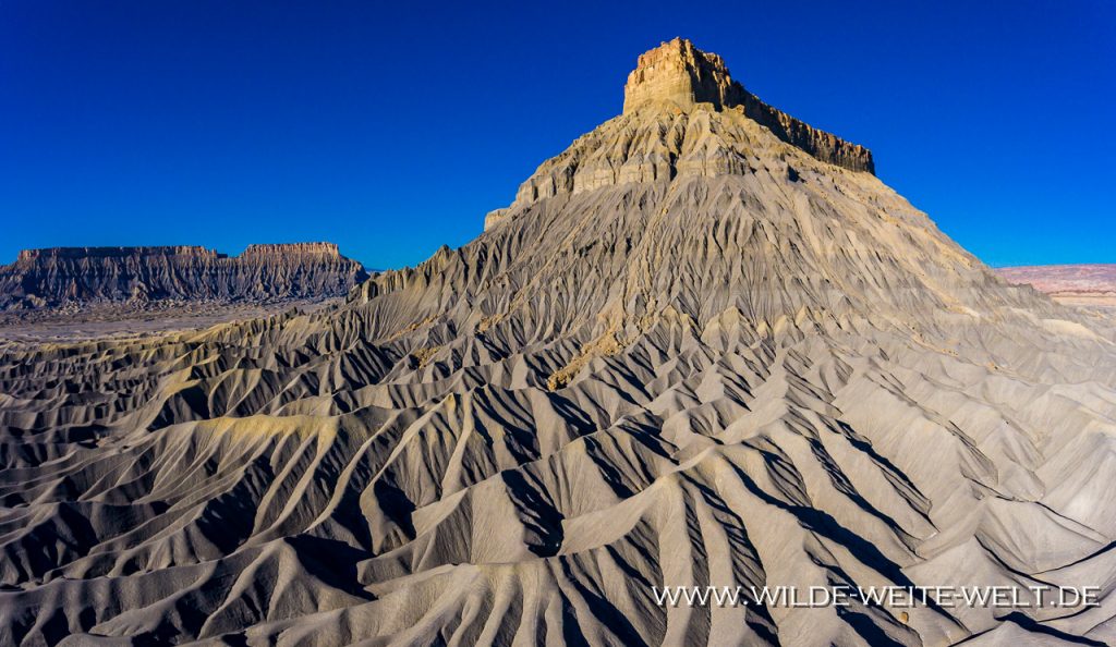 Factory Butte [Utah] - www.wilde-weite-welt.de