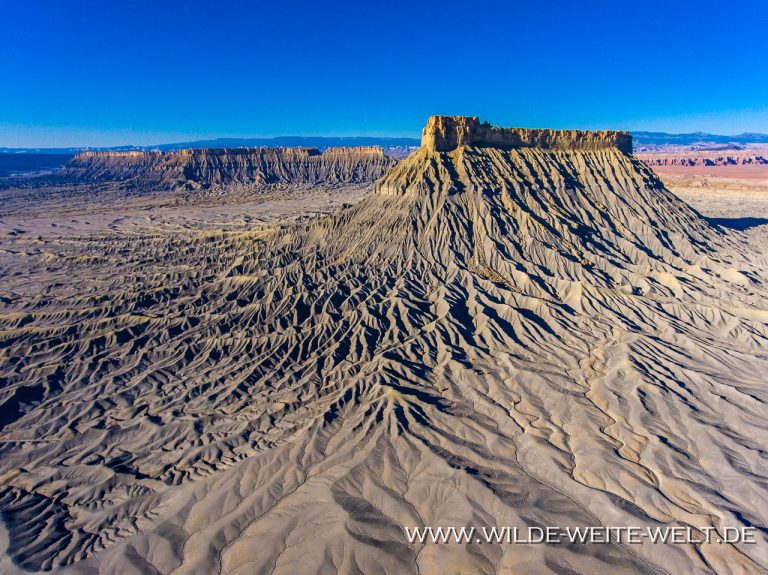 Factory Butte [Utah] - www.wilde-weite-welt.de