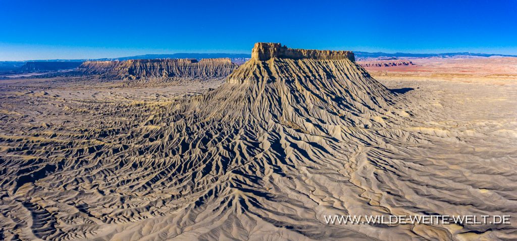 Factory Butte [Utah] - www.wilde-weite-welt.de