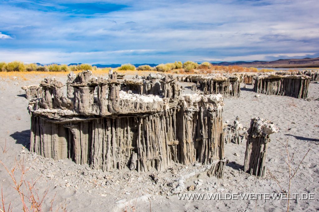 Mono Lake: South Tufa, Sand Tufa & Panum Crater [California] - www ...