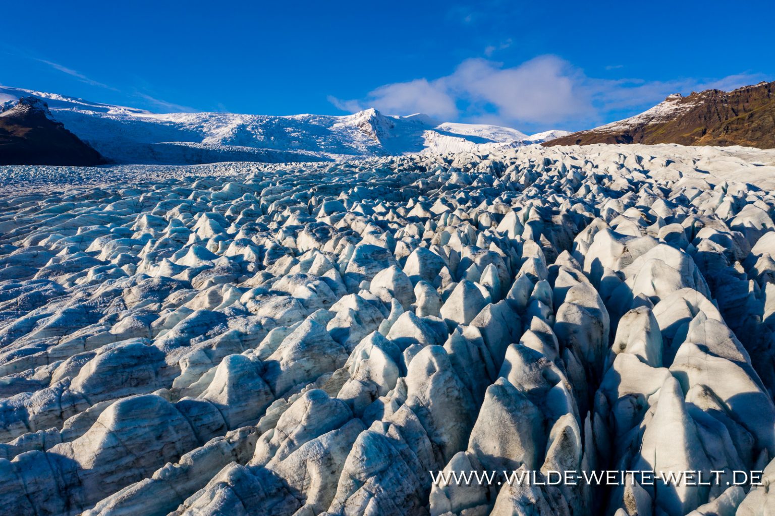 Videos: Islands Gletscher - www.wilde-weite-welt.de